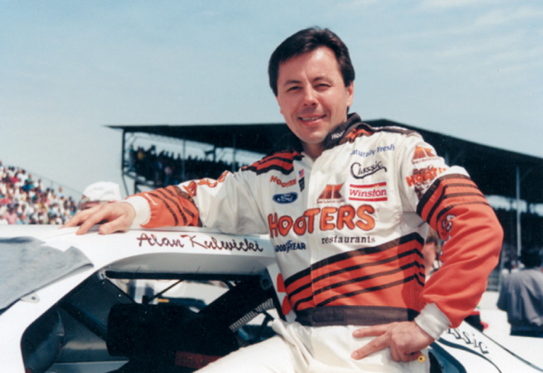 Alan Kulwicki and the 1992 Winston Cup Title - International Motor ...